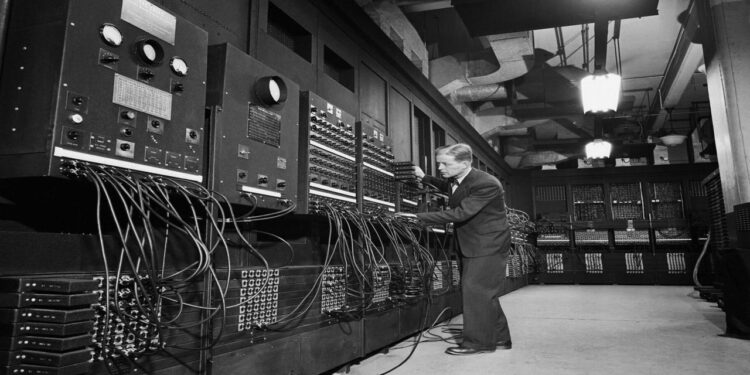 O Primeiro Computador do Mundo: O Que Você Nunca Soube - Comentei!