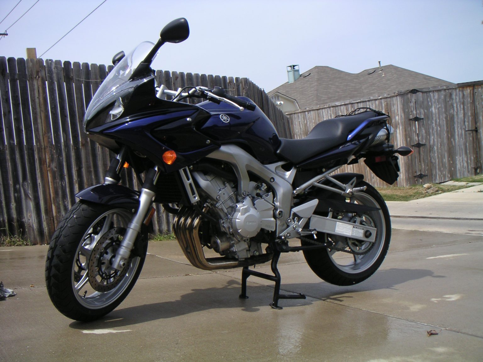 Ainda vale a pena adquirir uma Yamaha FZ6 em 2025? - Comentei!